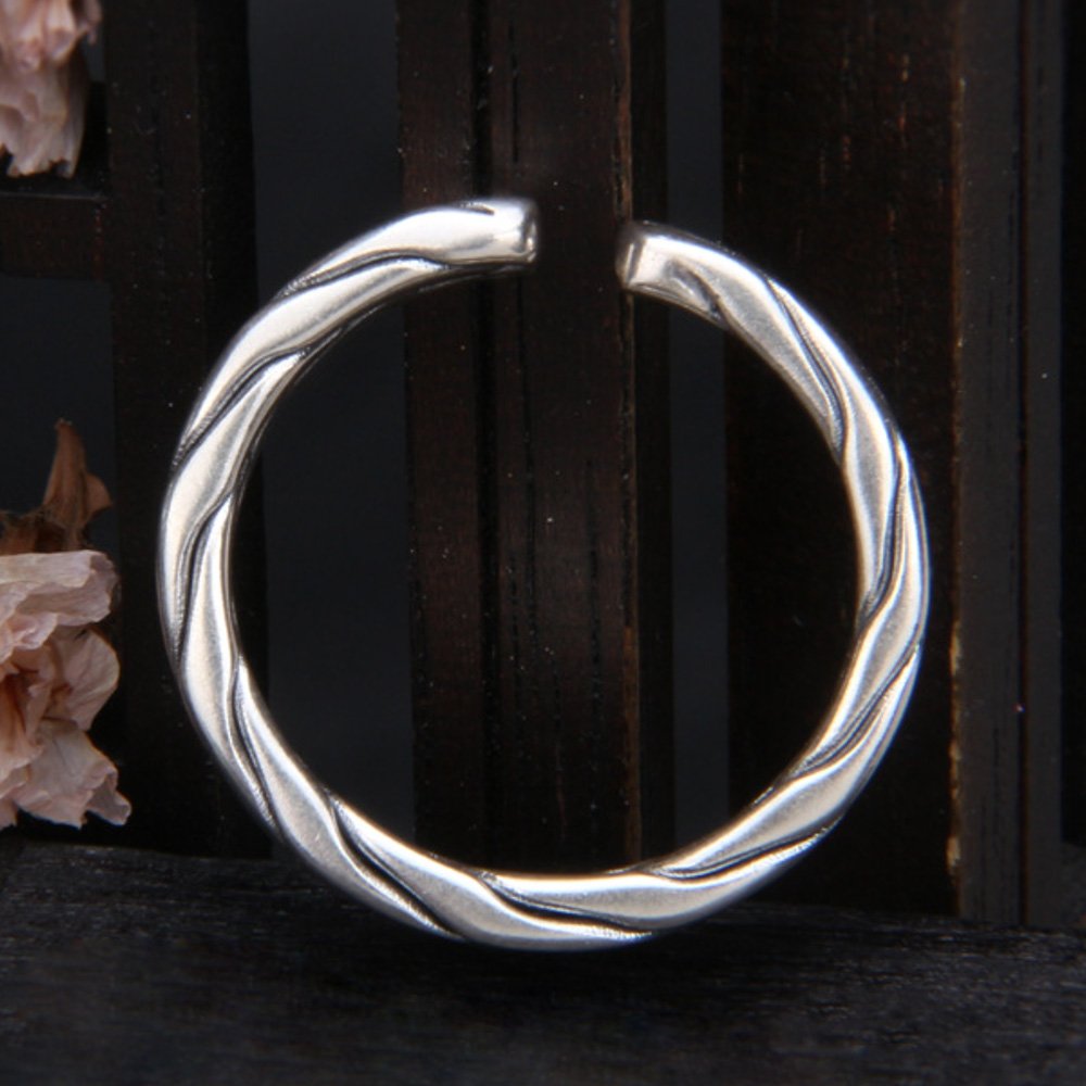 Elegant Sterling Silver Braided Pinky Ring - Jewelry1000