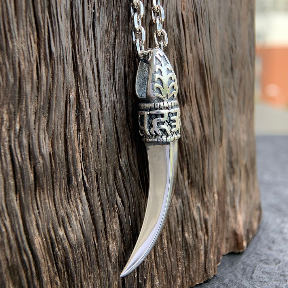 Men's Sterling Silver Wolf Tooth Pendant Necklace - Jewelry1000.com